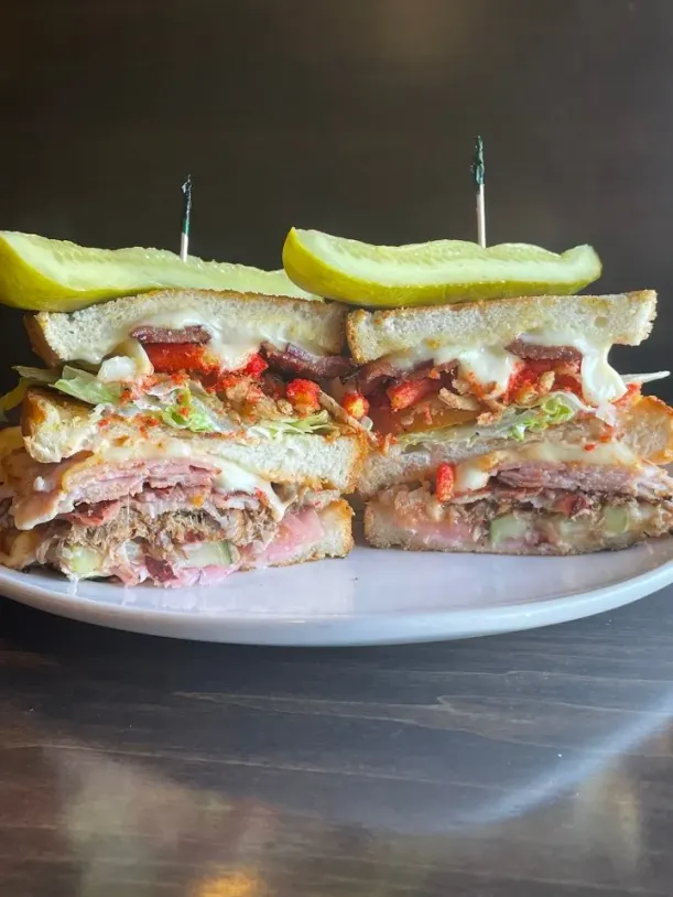 SpeakEZ Lounge | Toast