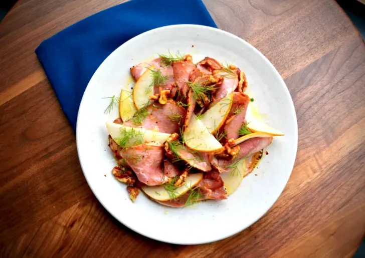 avec river north | Toast