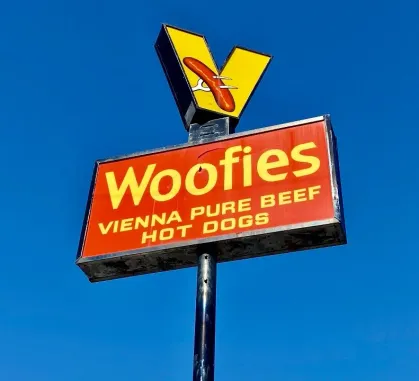 Woofies Overland - Woofie Dog